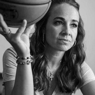 EPISODE 25 - BECKY HAMMON – WEDŪ